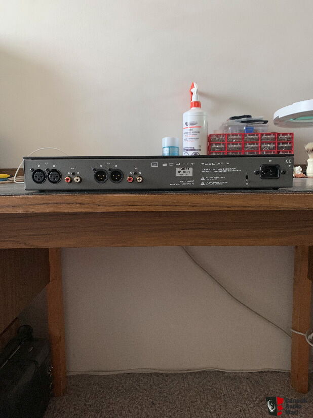Schiit Audio Mjolnir 3 Headphone Amplifier Photo #5339699 - Canuck ...