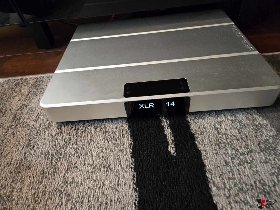 Micromega m100 integrated amp