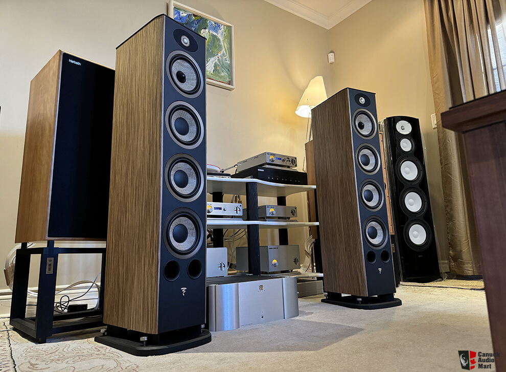 Focal Aria 936 in Prime Walnut Finish SEE PHOTO Dealer Ad - Canuck ...