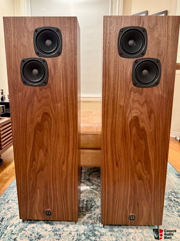 Omega Super 3 High Output XRS Towers in Walnut Photo #5359717 - US ...