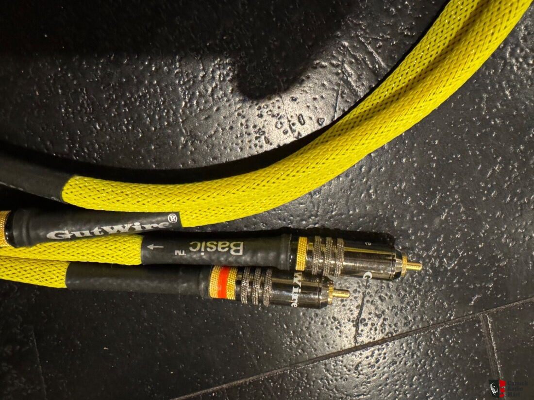 Gutwire Basic 1M Interconnects Photo #5362137 - Canuck Audio Mart