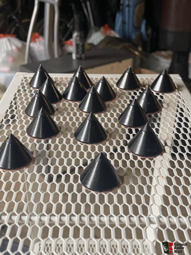Equipment isolators For Sale - US Audio Mart