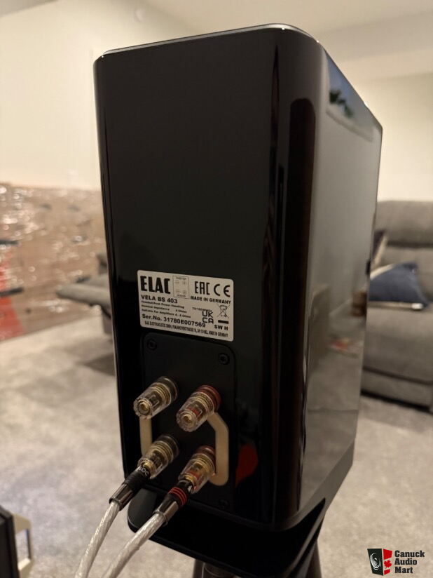 Elac Vela BS403