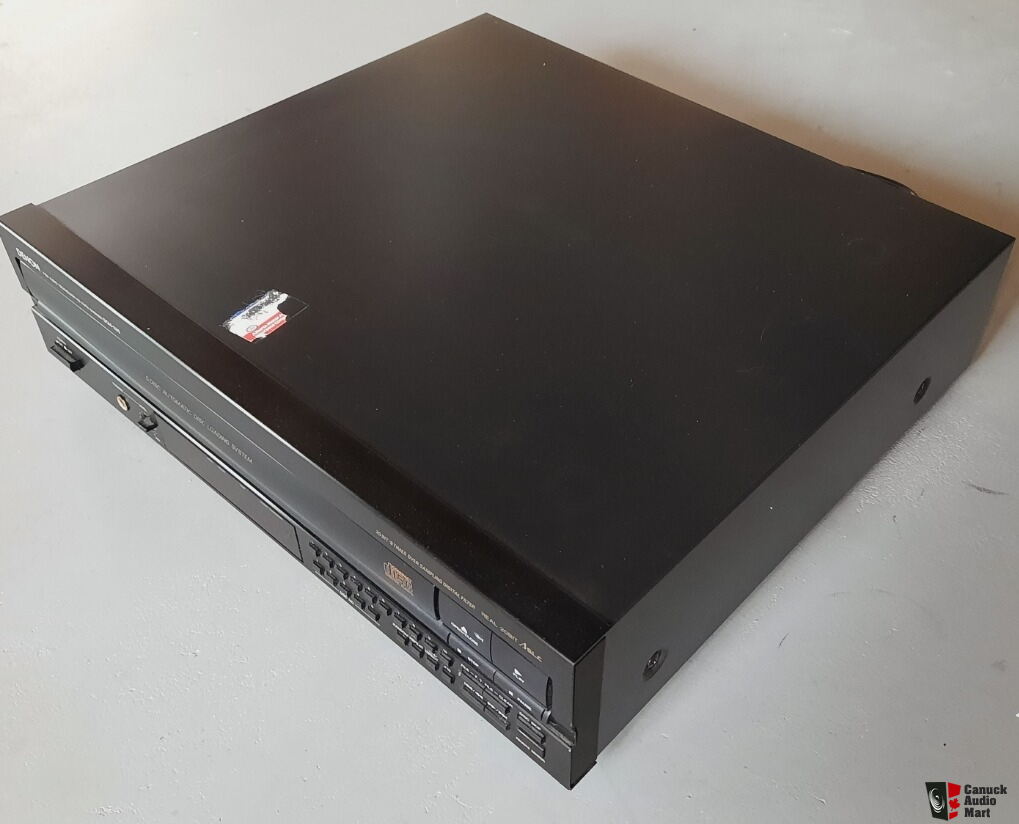 Denon DCM-520 CD player Photo #5380136 - Canuck Audio Mart