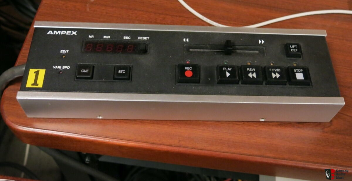 Ampex ATR-800 2 Channel 1/4" Reel to Reel Photo #5384379 - Canuck Audio ...