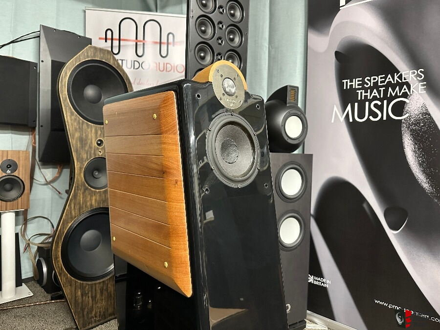 Usher CP-6381 Floor-Standing Speakers(Pre-owned) Photo #5380543 - US ...