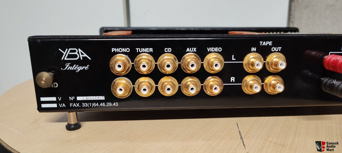 YBA Integre DT Integrated Amplifier /w phono section (Made in France ...