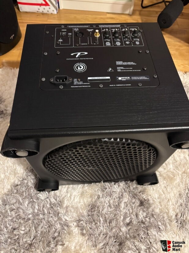 Paradigm Seismic 12 subwoofer - 1200W RMS Photo #5383592 - Canuck Audio ...