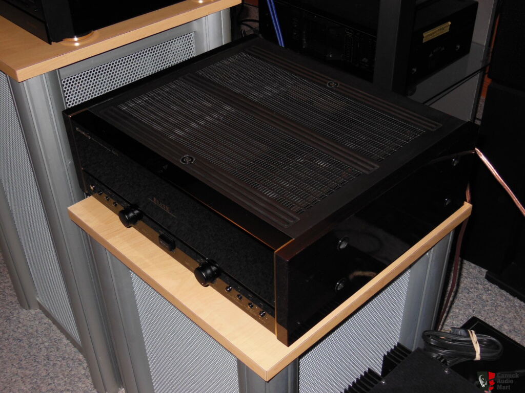 MINT PIONEER M72 2CH/4CH POWER AMPLIFIER - SALE PENDING