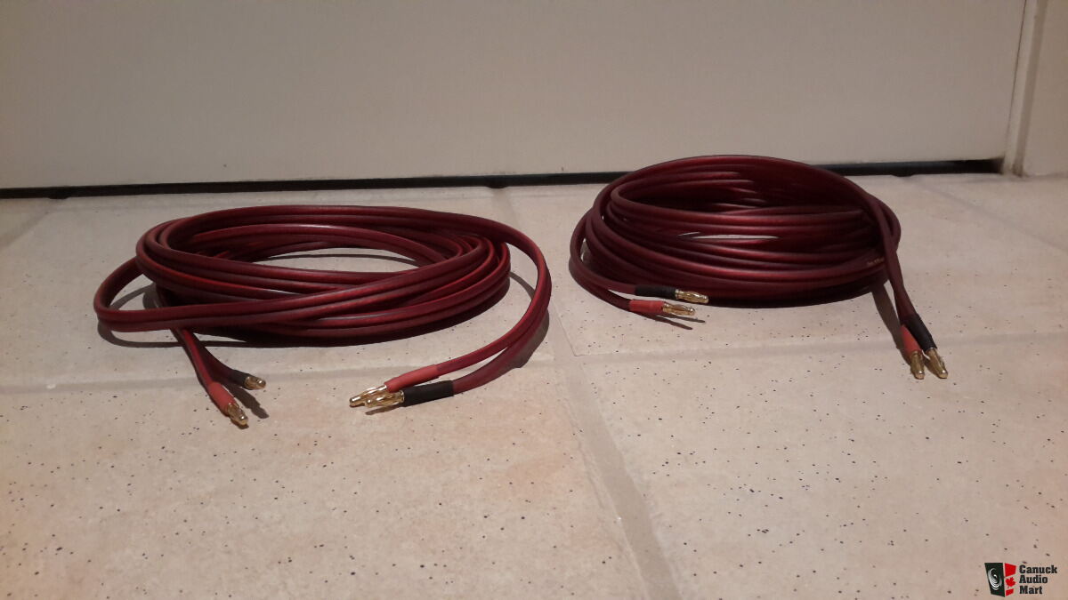 Micca Pure Copper Speaker Wire with Gold Plated Banana Plugs (4m pair ...