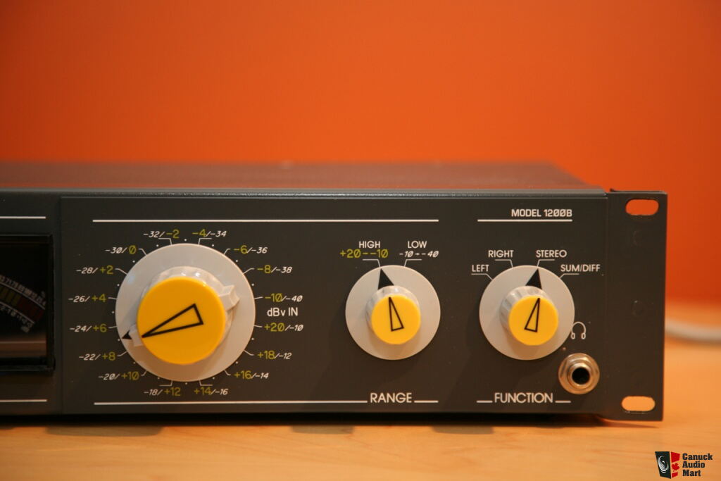 Dorrough 1200 Stereo Signal Test Set & VU/Peak Meter Photo #539838 ...