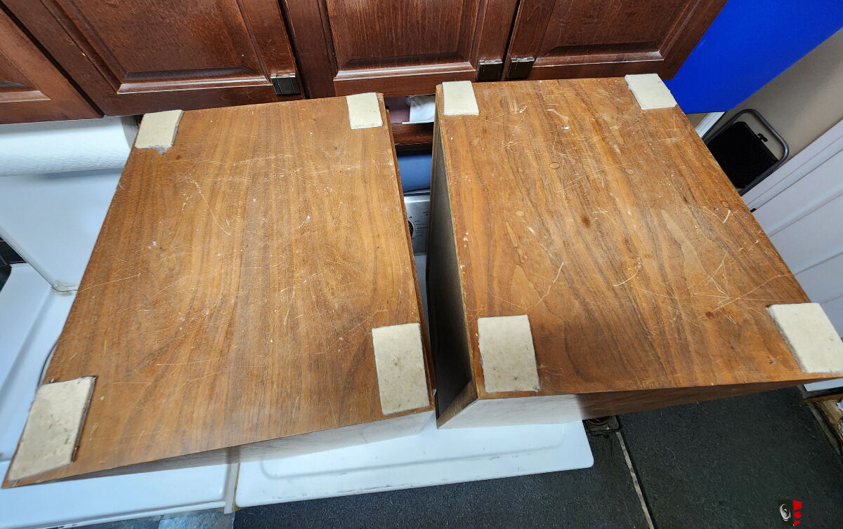 Realistic Optimus 5 speakers Photo #5399235 - Canuck Audio Mart