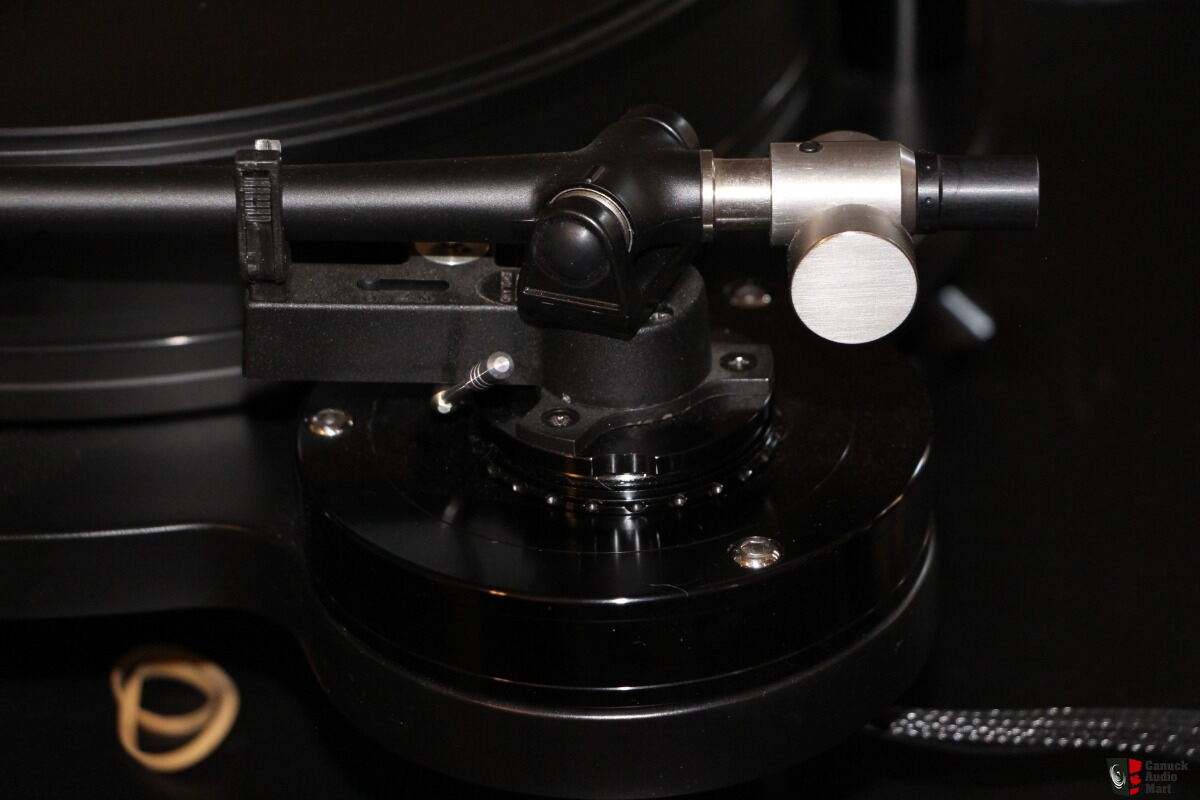 Michell Orbe SE turntable with Michell TecnoArm 2 Photo #5401187 ...
