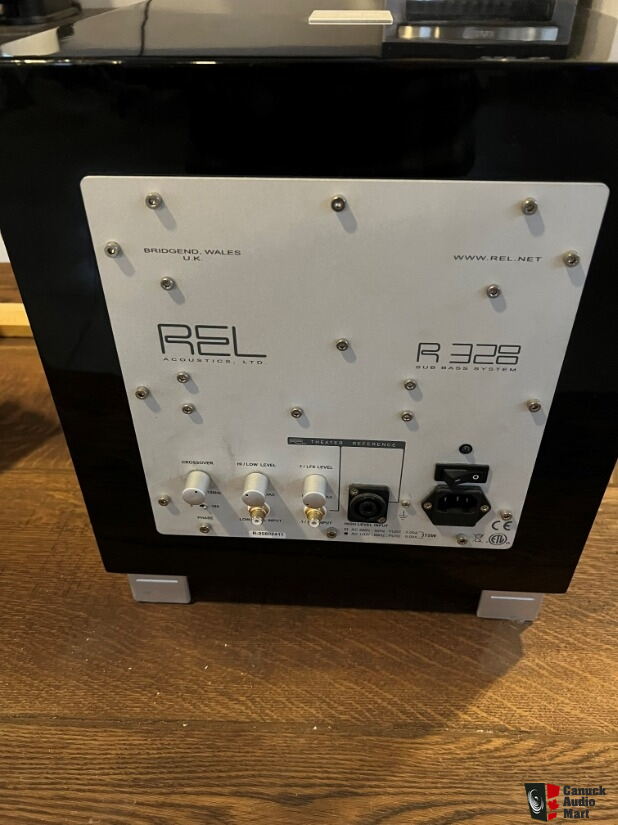 REL R 328 Subwoofer