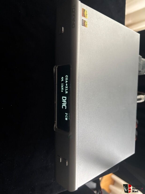 Topping D90 LE Dac (Silver/Mint) Photo #5402060 - Canuck Audio Mart