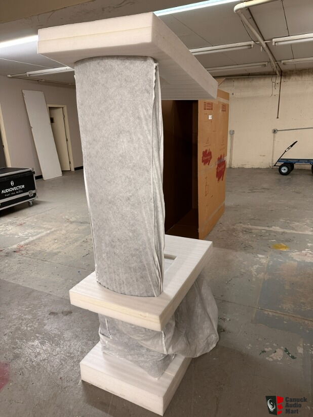 Martin Logan Renaissance ESL 15A Photo #5406698 - Canuck Audio Mart