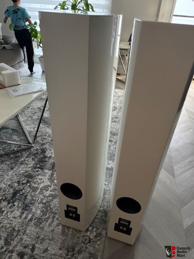Revel CONCERTA2 F36 floor standing speakers just like new Photo ...