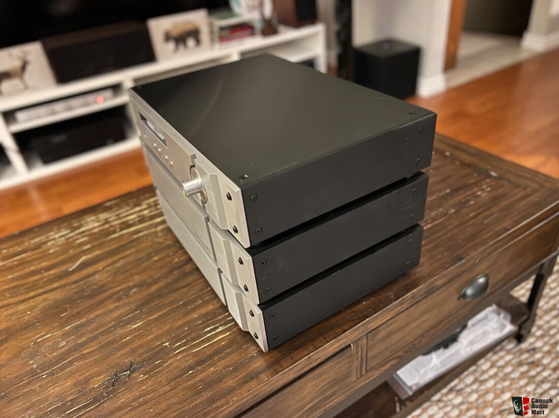 Pass Labs X0.2 Preamplifier - Exceptional Performance FREE GTA DELIVERY ...
