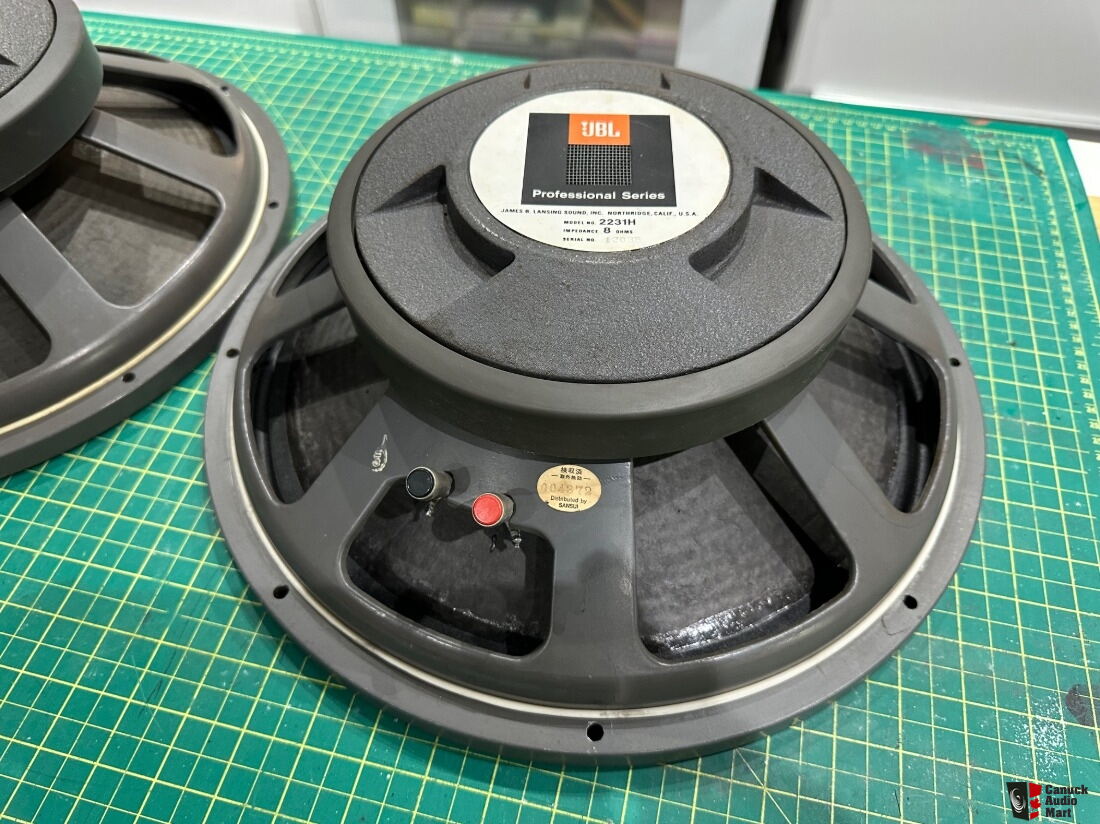 JBL 2231H Pair Photo #5412414 - Canuck Audio Mart