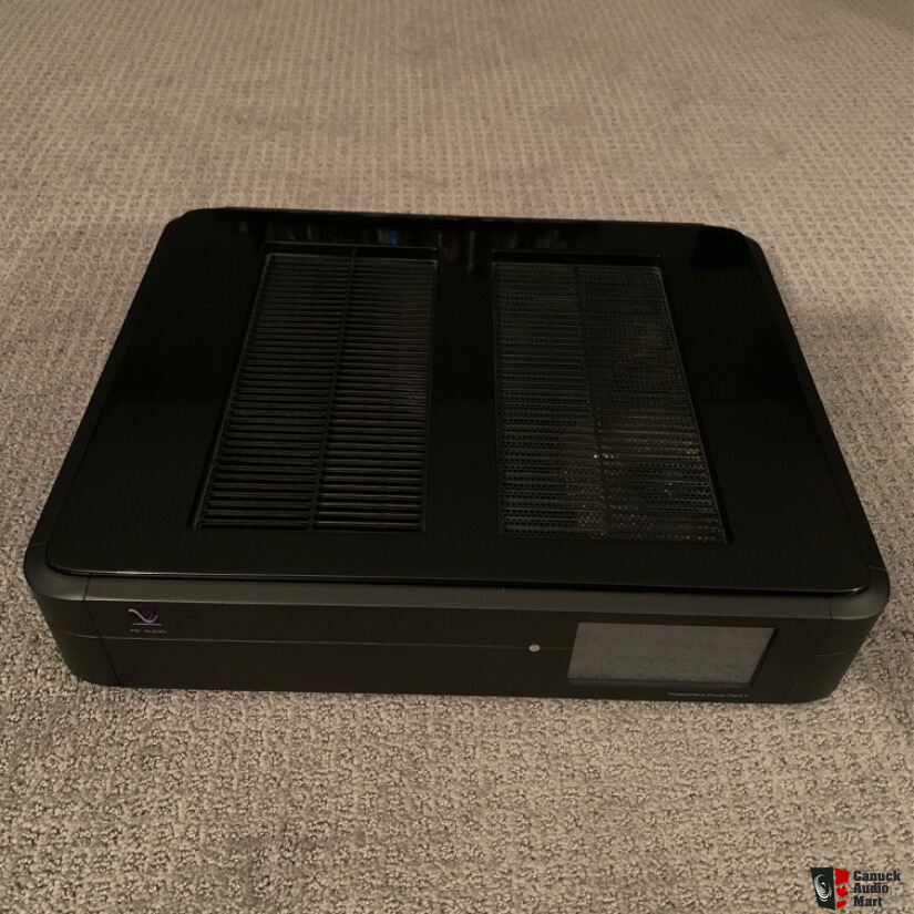PS Audio PerfectWave Power Plant 5 Photo #5413148 - Canuck Audio Mart