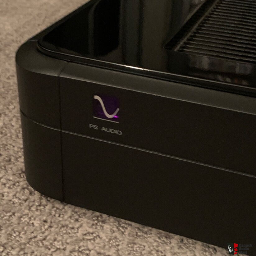PS Audio PerfectWave Power Plant 5 Photo #5413150 - Canuck Audio Mart