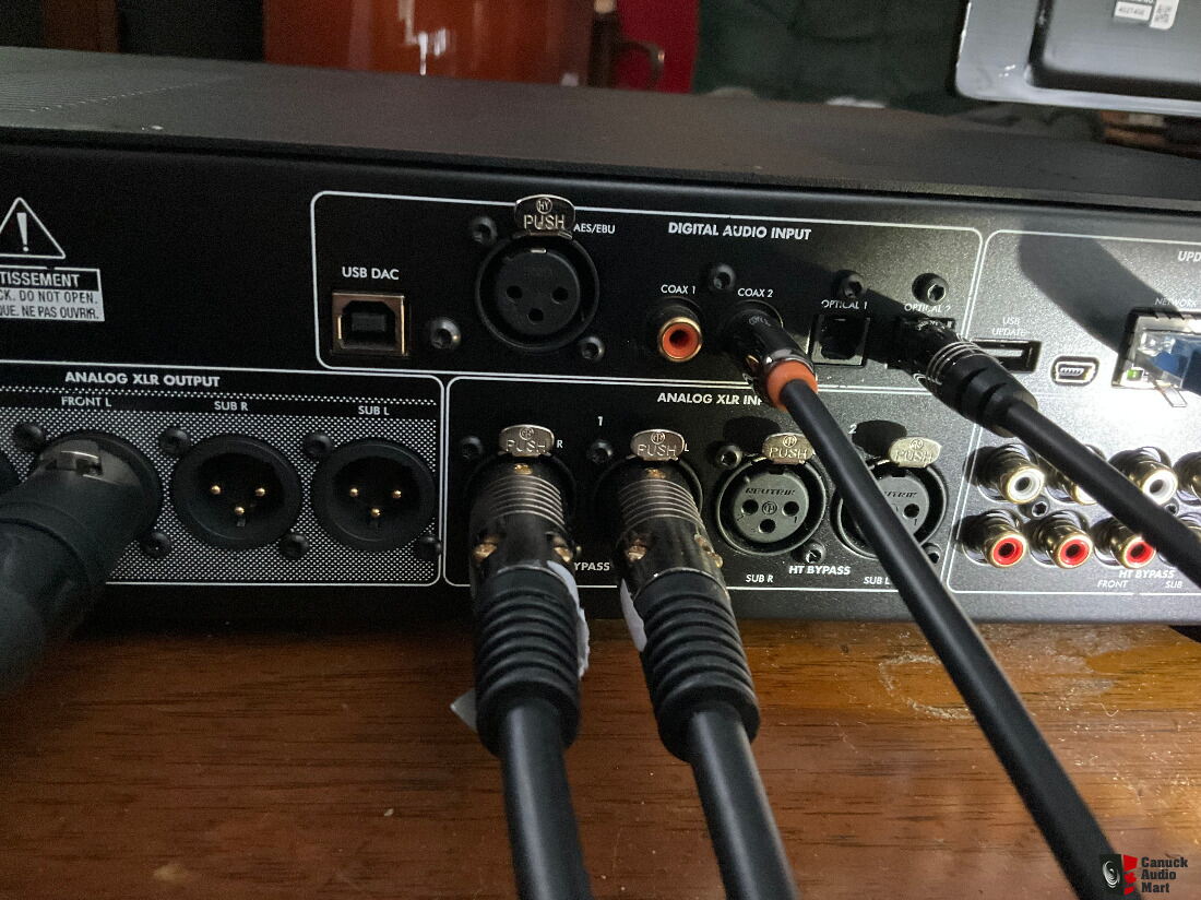 Anthem STR Pre Amplifier Photo #5421191 - US Audio Mart