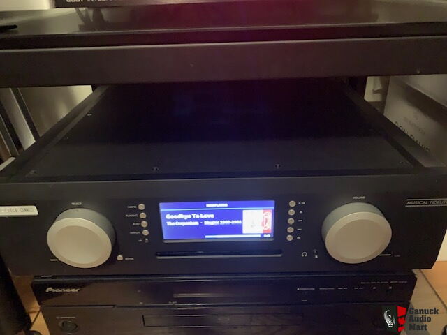 Musical Fidelity Encore Connect pre-amplifier with cd ripper streamer ...