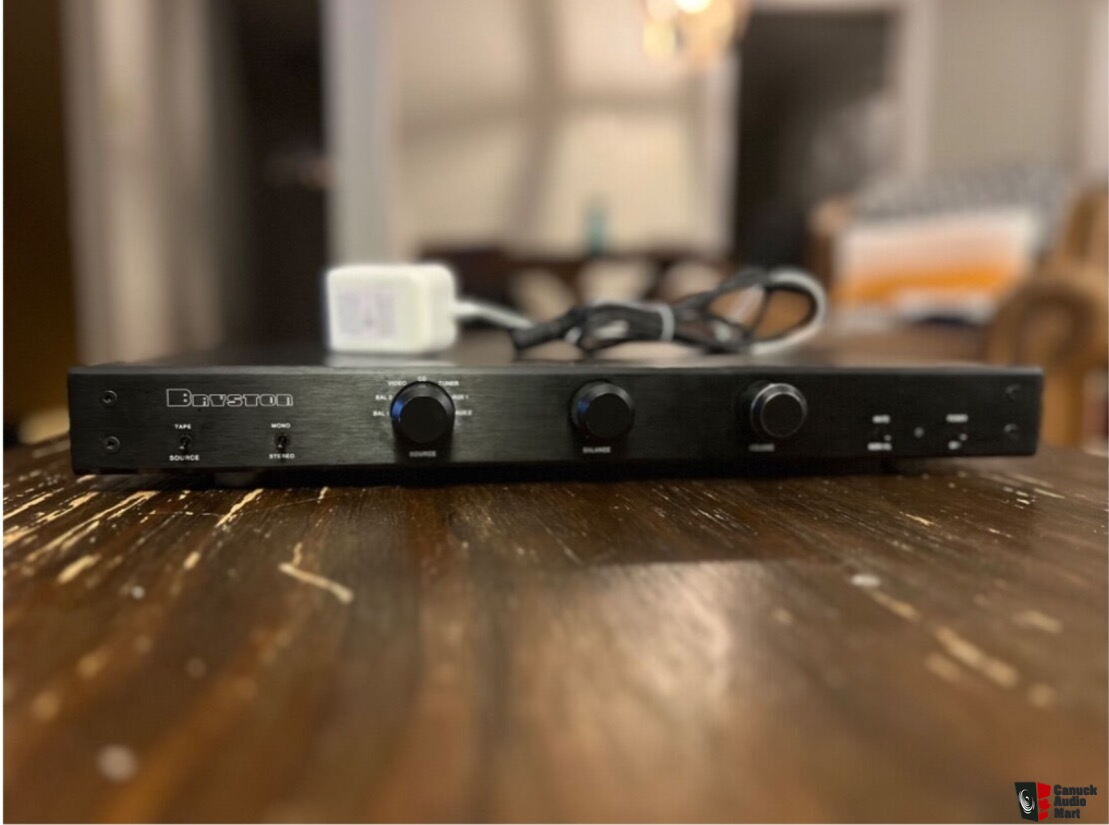 Bryston BP20 Preamp - High-End Audio Precision and Clarity Photo ...