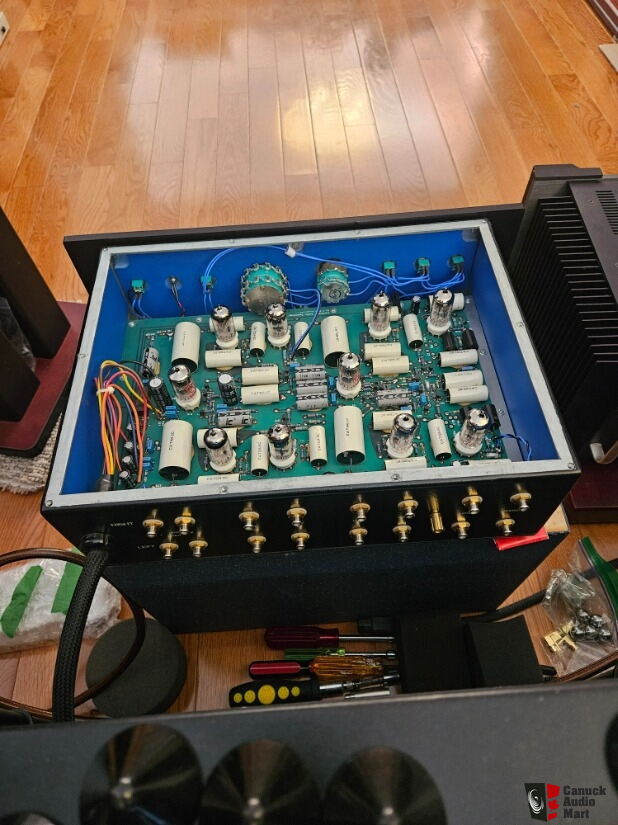 CAT SL1 Signature Mk lll Tube Preamp Photo #5427799 - US Audio Mart