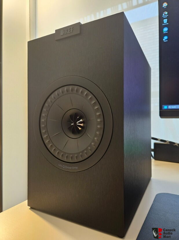 LIKE NEW - KEF Q150 Pair With $75 KEF Grilles Photo #5428857 - Canuck ...