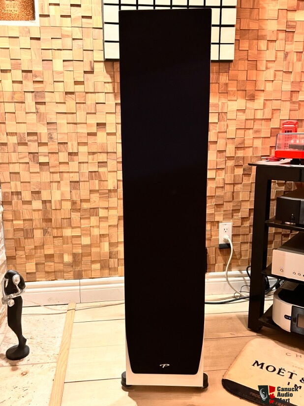 Paradigm MONITOR SE 8000F -Pair Photo #5432439 - Canuck Audio Mart