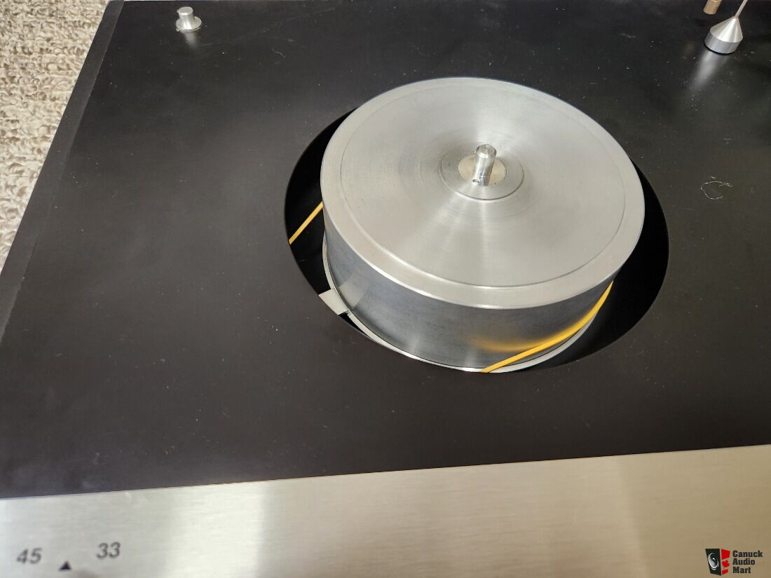 ERA 444 turntable (some work needed) Photo #5432635 - Canuck Audio Mart