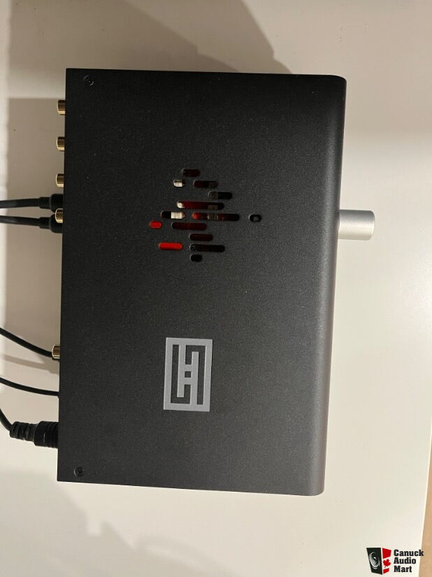 Schiit Saga 2 preamp (balanced) Photo #5439783 - Canuck Audio Mart