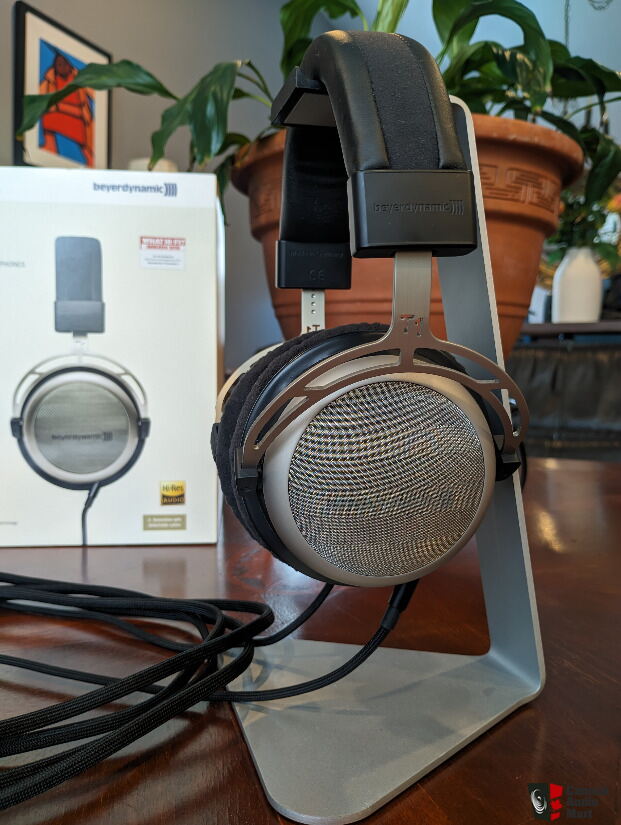 Beyerdynamic T1 Gen 2 600 ohm Headphones For Sale - US Audio Mart