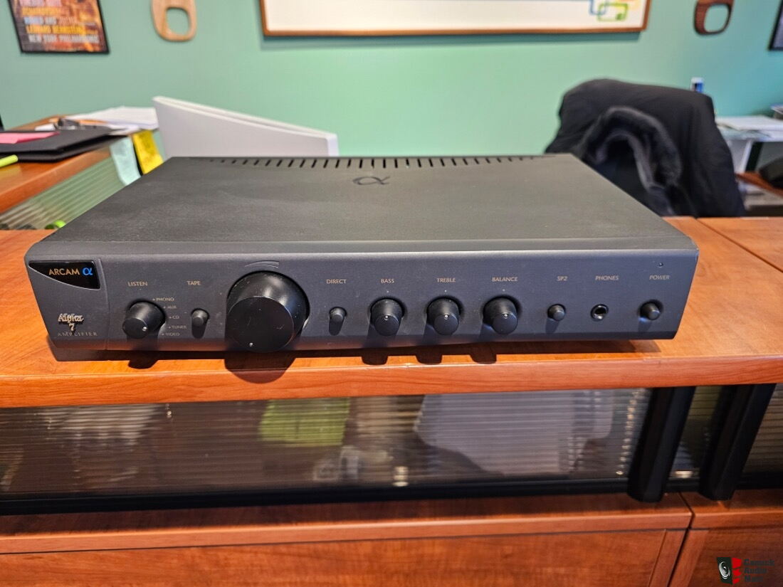 ARCAM Alpha 7 Integrated Amp (Black): Excellent Trade-In: 90 Day acX ...