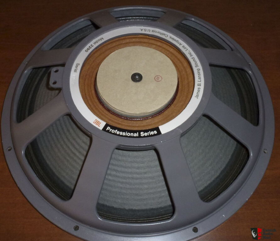 Vintage JBL LE15A with Matching Passive Radiators Photo #545041 - US ...