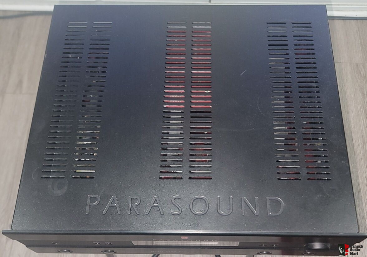 Parasound 7100 Photo #5453304 - Canuck Audio Mart