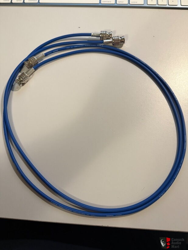 2 Mogami BNC 75 ohm A/V Cables, Clock Sync for Terminator Plus DAC to ...