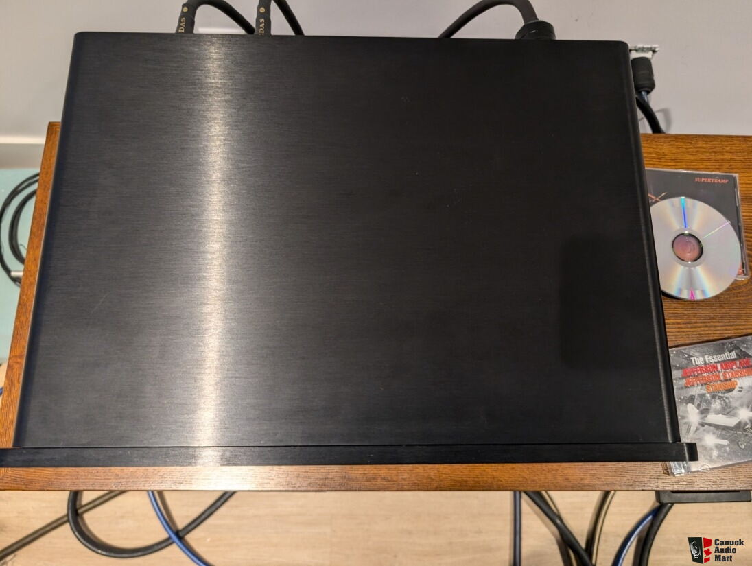 Classé audio CDP-1 with original remote Photo #5456340 - Canuck Audio Mart