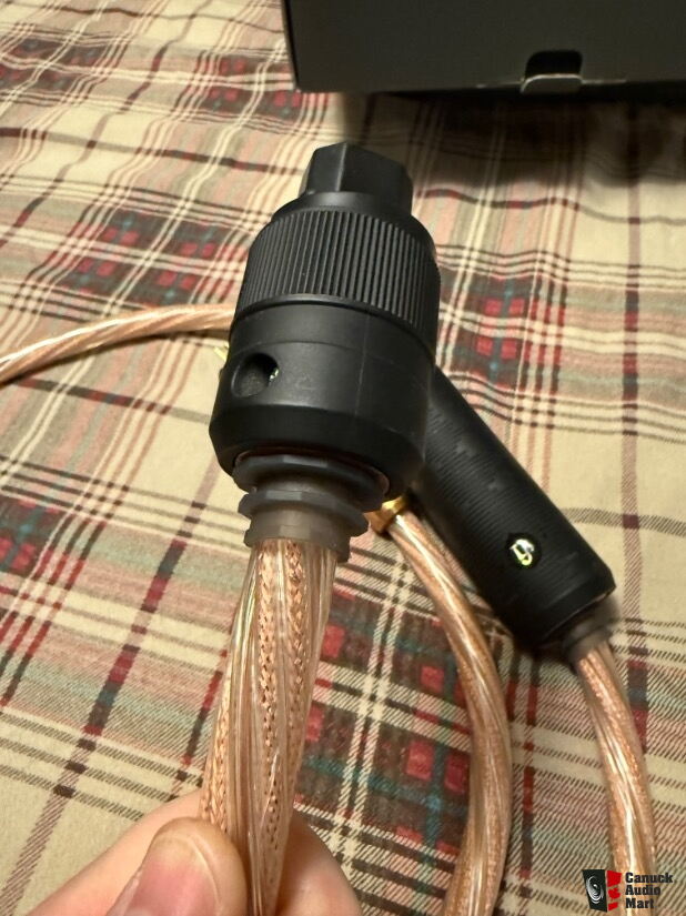 ifi Supanova Active Power Cable Photo #5456521 - Canuck Audio Mart