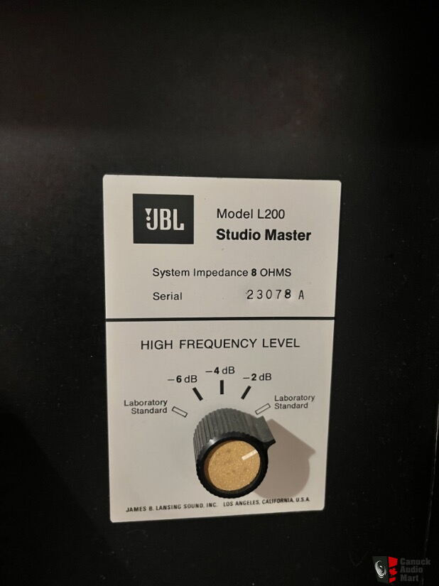 Model L200 Studio Master Photo #5463225 - Canuck Audio Mart