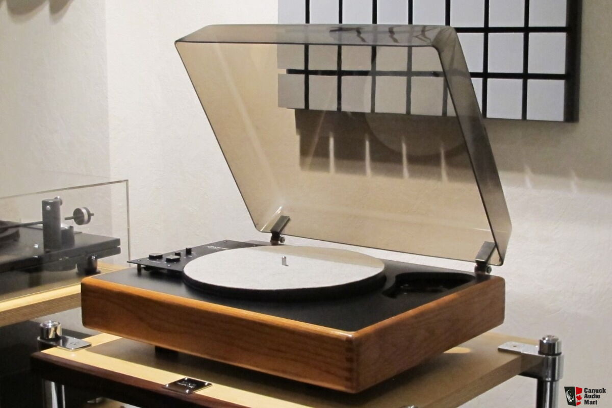 Sota Sapphire turntable - VERY GOOD !!! Photo #5469993 - Canuck Audio Mart