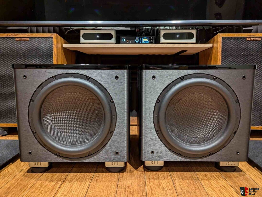 REL HT 1205 MK2. "MINT Photo #5470275 - Canuck Audio Mart
