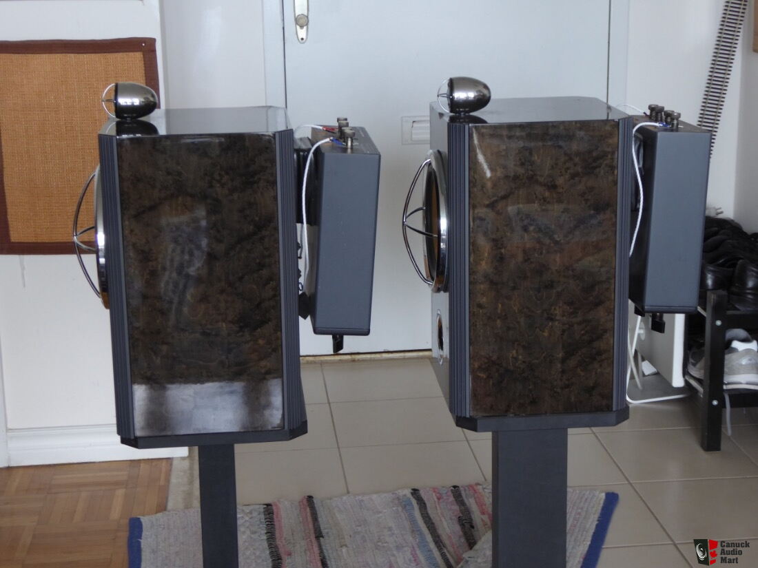 B & W Silver Signature Loudspeakers For Sale - Canuck Audio Mart