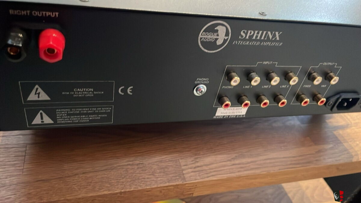 Rogue Sphinx V3 integrated amp For Sale - US Audio Mart