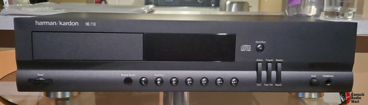 Harmon Kardon CD Player HD 710 With Remote Photo #5488216 - US Audio Mart