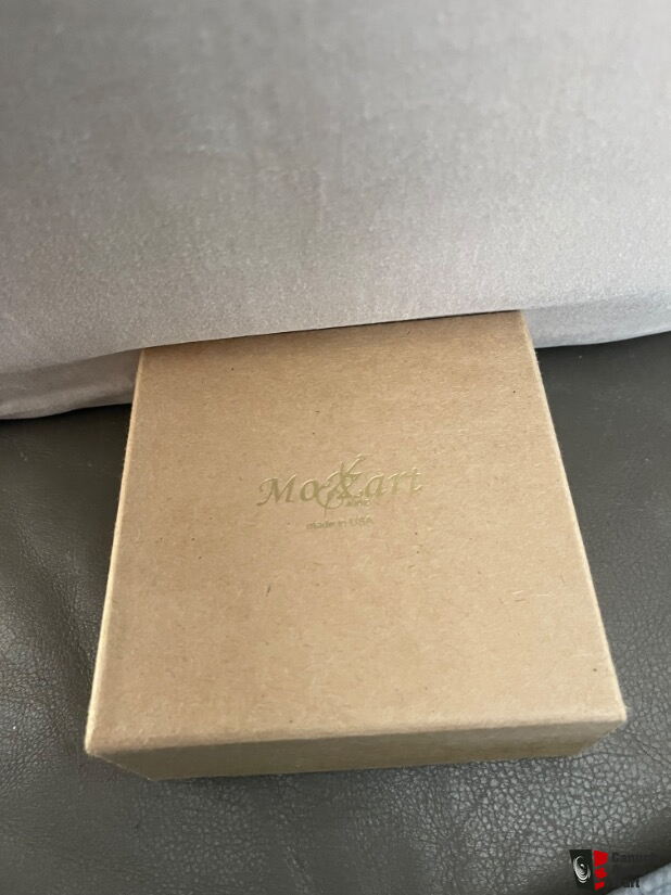 Mozart Audio mechanical isolators For Sale - Canuck Audio Mart