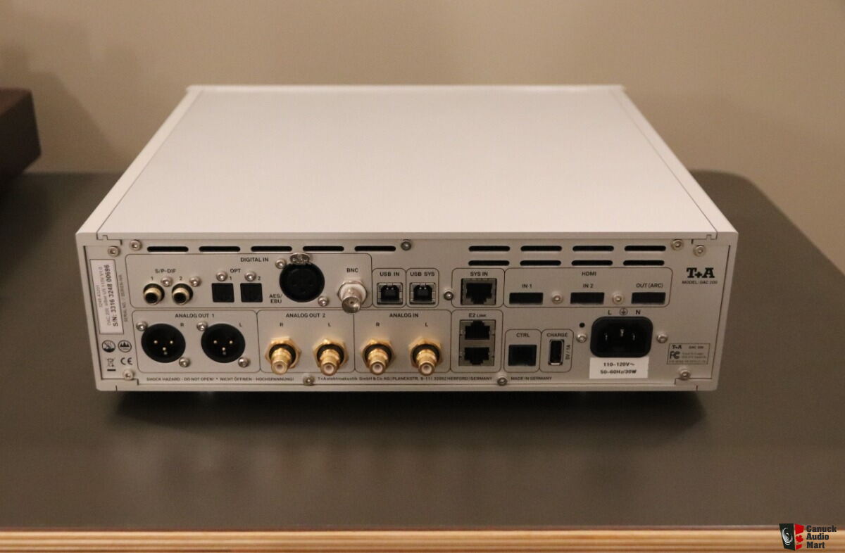 T+A DAC200 - DAC - Digital to Analog Converter - Preamp Photo #5492559 ...