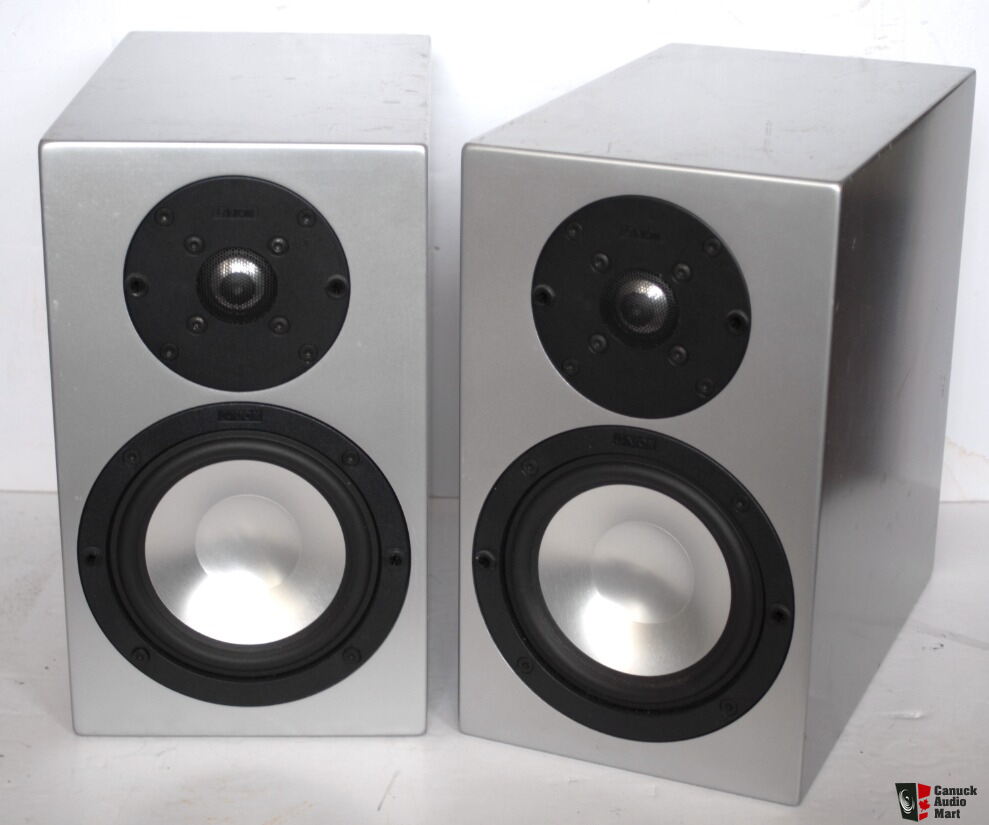 Canton Karat M 10 Bookshelf Speakers Photo #5496949 - UK Audio Mart