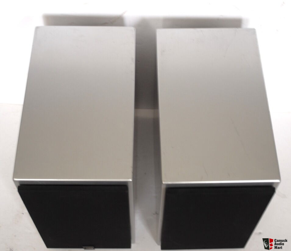 Canton Karat M 10 Bookshelf Speakers Photo #5496949 - UK Audio Mart
